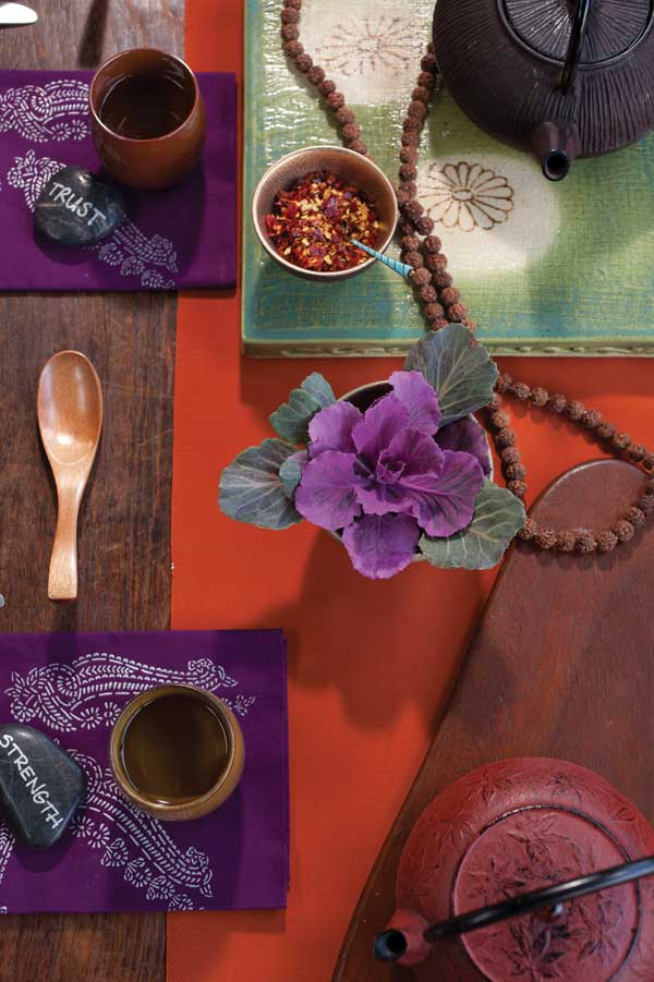 Try This: Cabbage Centerpiece – Mother Earth News